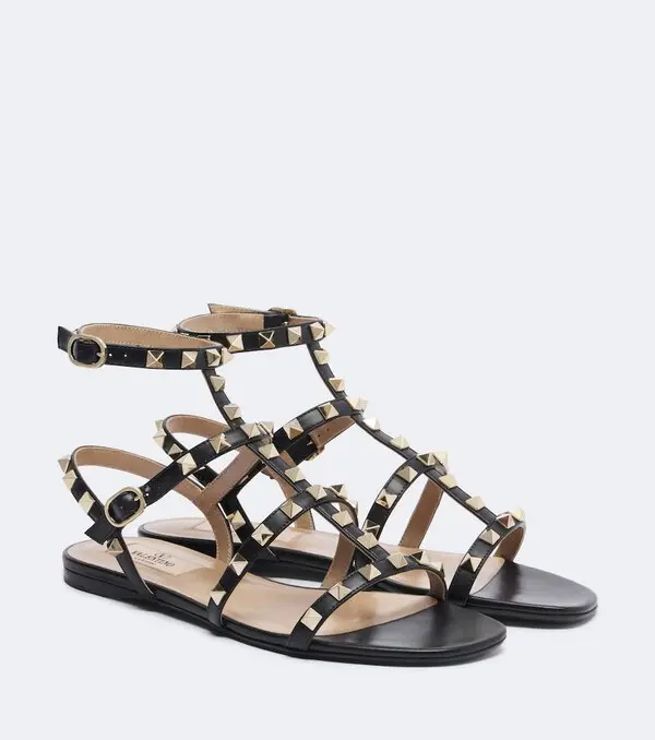 Valentino Garavani Rockstud Leather Sandals - Black