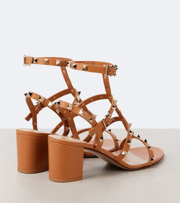 Valentino Garavani Rockstud Leather Sandals - Brown