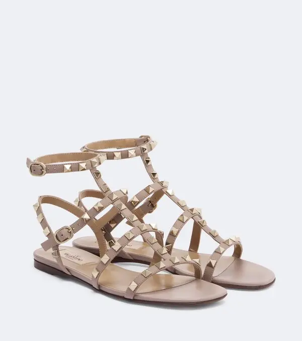 Valentino Garavani Rockstud Leather Sandals - Neutrals