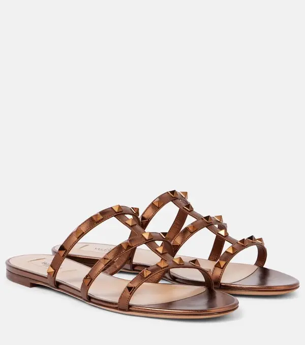 Valentino Garavani Rockstud Metallic Leather Sandals - Brown