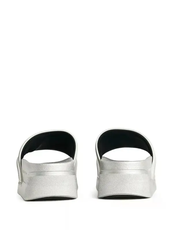 Karl Lagerfeld Logo-embossed Slides