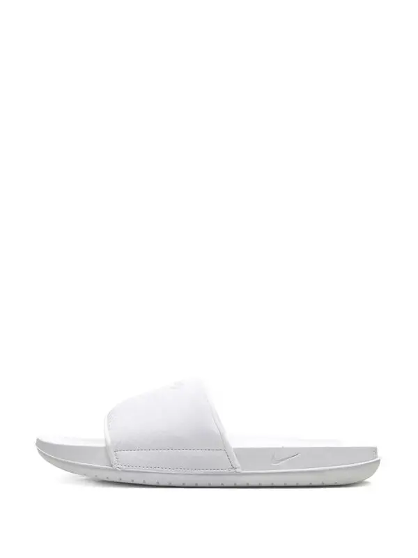 Nike Kobe Offcourt Triple Slides - White