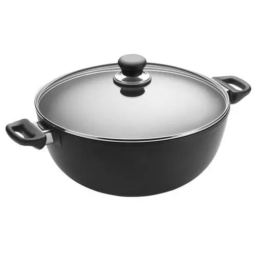 SCANPAN Classic 8.25 Quart Casserole & Stew Pot With Lid - Black