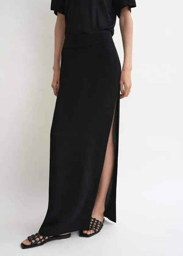 TOTEME Long Straight High Slit Skirt