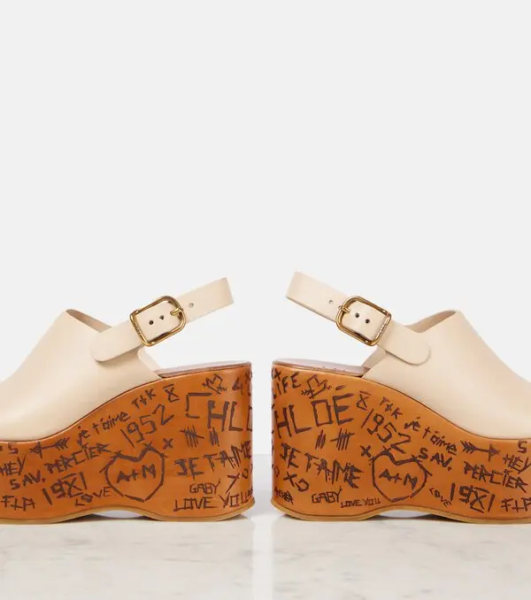 Chloé Maxime Debossed Leather Wedges - Beige