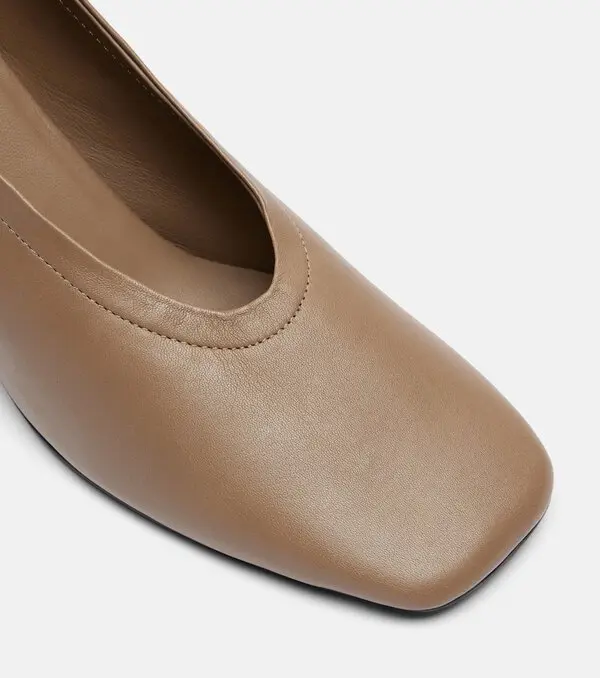 A.emery Amos 70 Leather Pumps - Brown