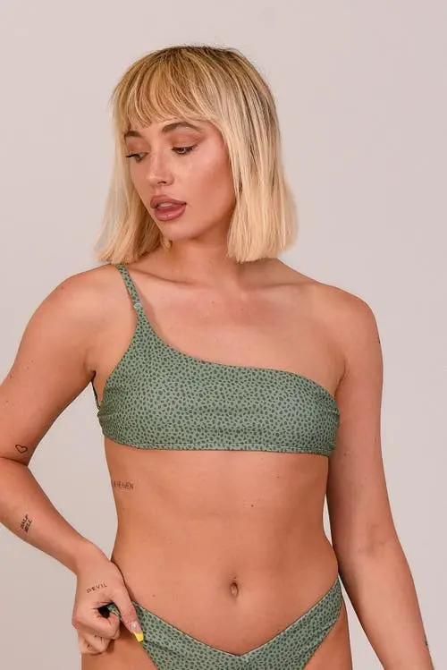 OOSC Sahara Cold Shoulder Bikini Top - Khaki Cheetah Print