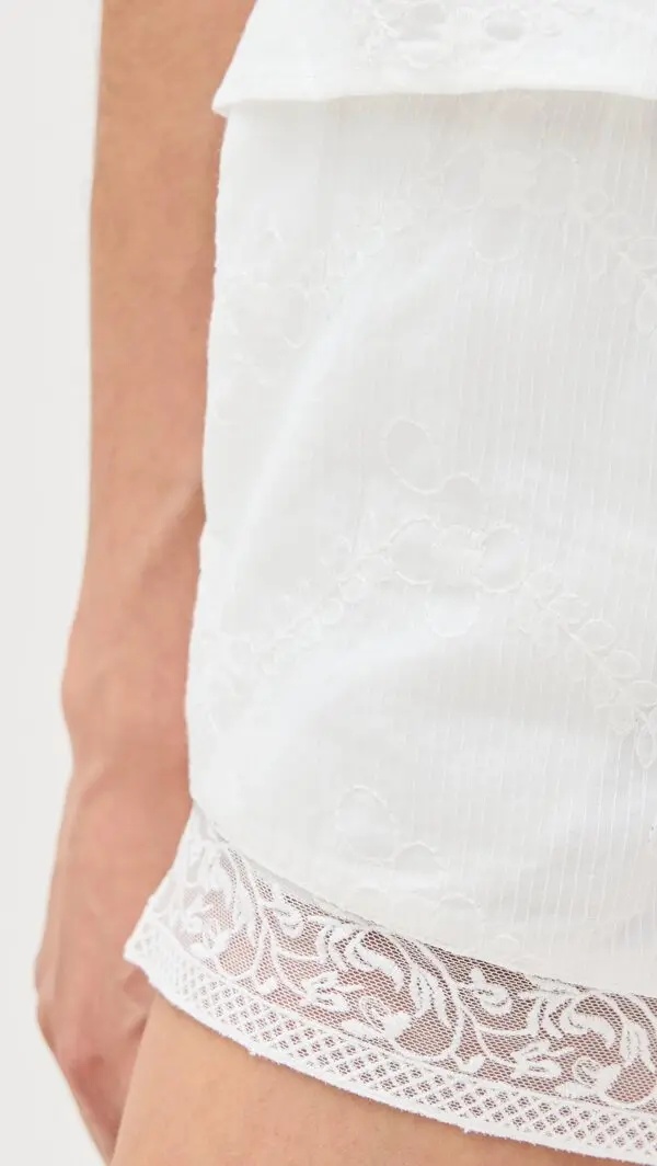 BAILEY ROSE Embroidered Shorts With Lace Trim