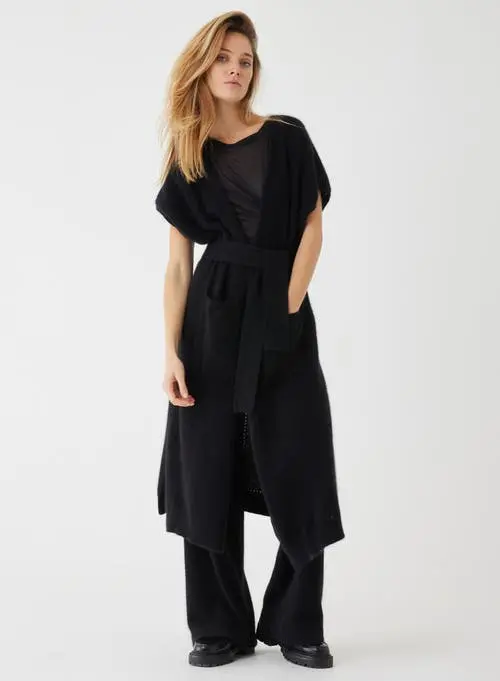 Majestic Filatures Ultra Soft Three Quarter Length Alpaca Blend Vest - Noir