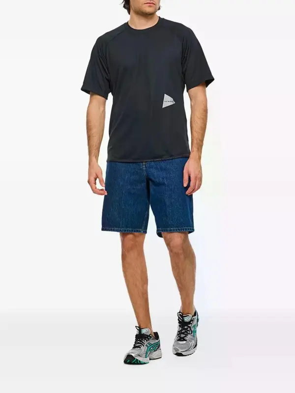 AND WANDER Logo-print T-shirt