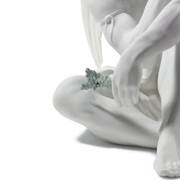 LLADRO Protective Angel Sculpture