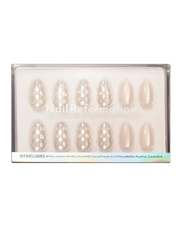 NAIL REFORMATION Press On Nails - Metallic Grid