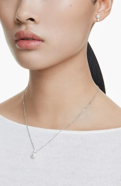 SWAROVSKI Matrix Crystal Pearl Necklace & Stud Earrings Set - White