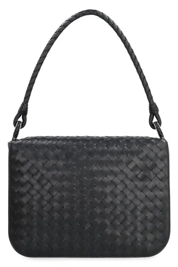 Bottega Veneta Leather Messenger Bag - Black