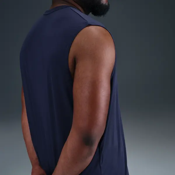 Nike Hydroguard Essential Sleeveless Top