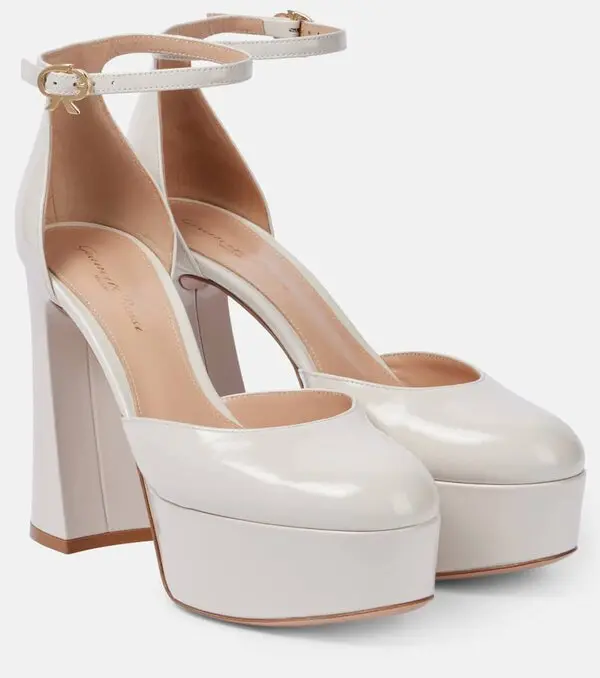 GIANVITO ROSSI Hilary Platform Pumps - White