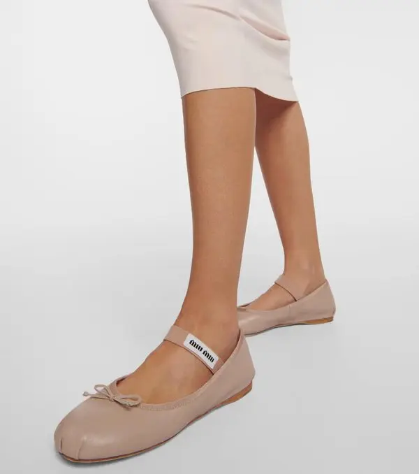Miu Miu Logo Leather Ballet Flats - Beige