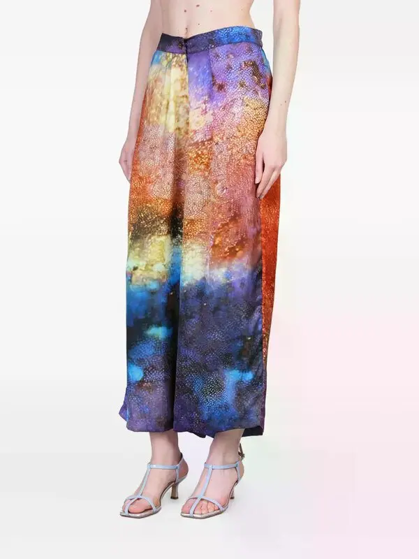 YAVI Abstract-print Trousers