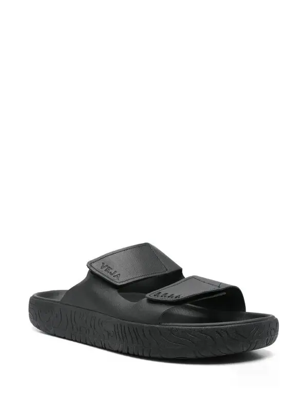 VEJA Etna Sandals - Black