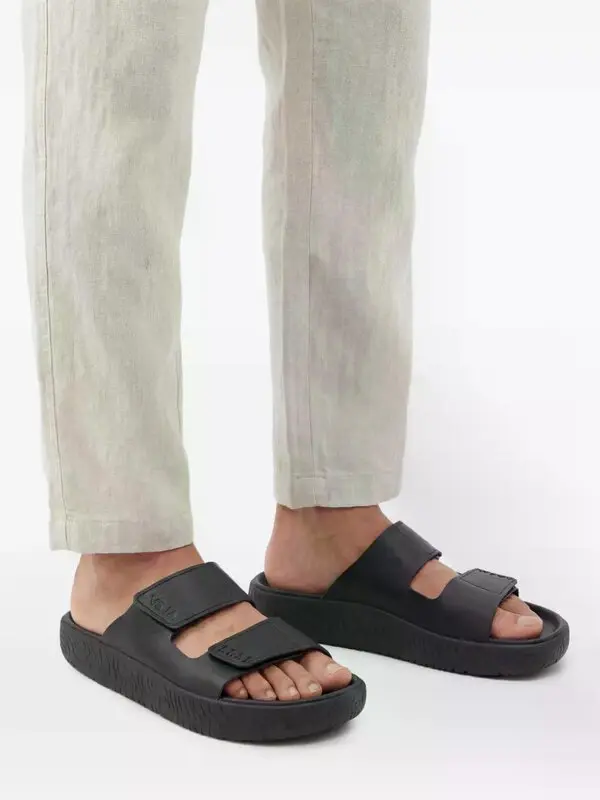 VEJA Etna Sandals - Black