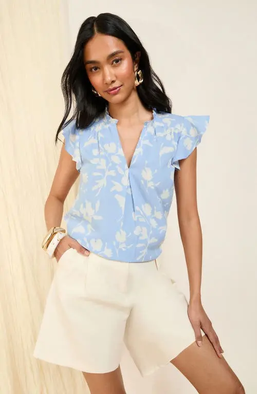 FRIENDS LIKE THESE Floral Flutter Sleeve Top