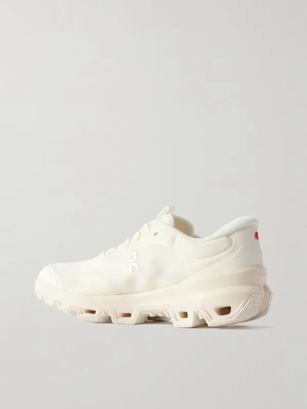 Loewe On Cloudventure 2.0 Sneakers