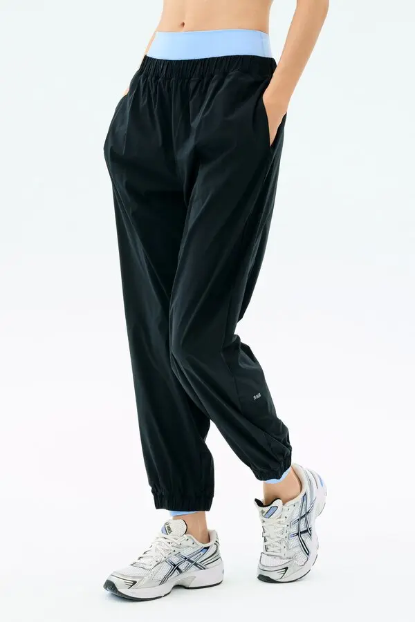Splits59 Woven Nylon Jogger - Black