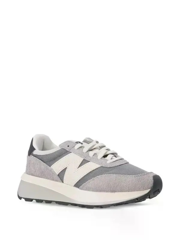 NEW BALANCE 370 Sneakers