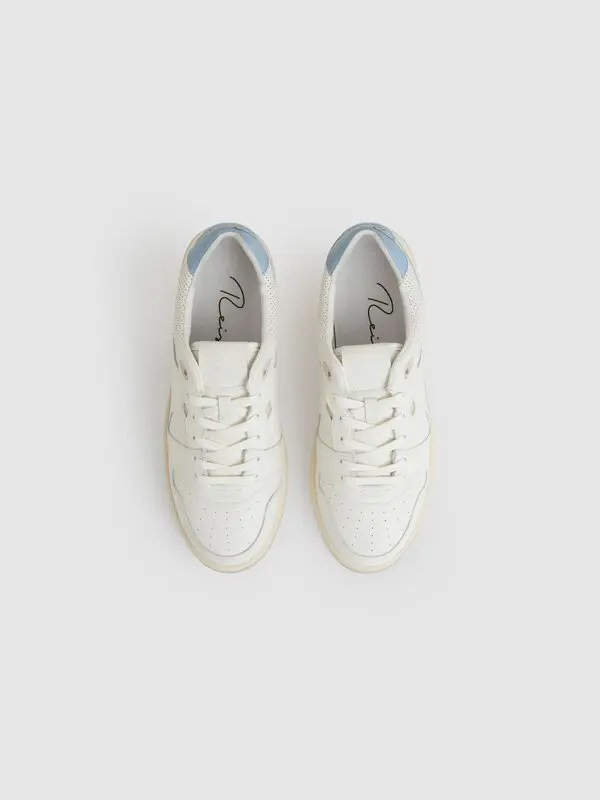 REISS Astor Leather Low Top Trainers - Off White/soft Blue