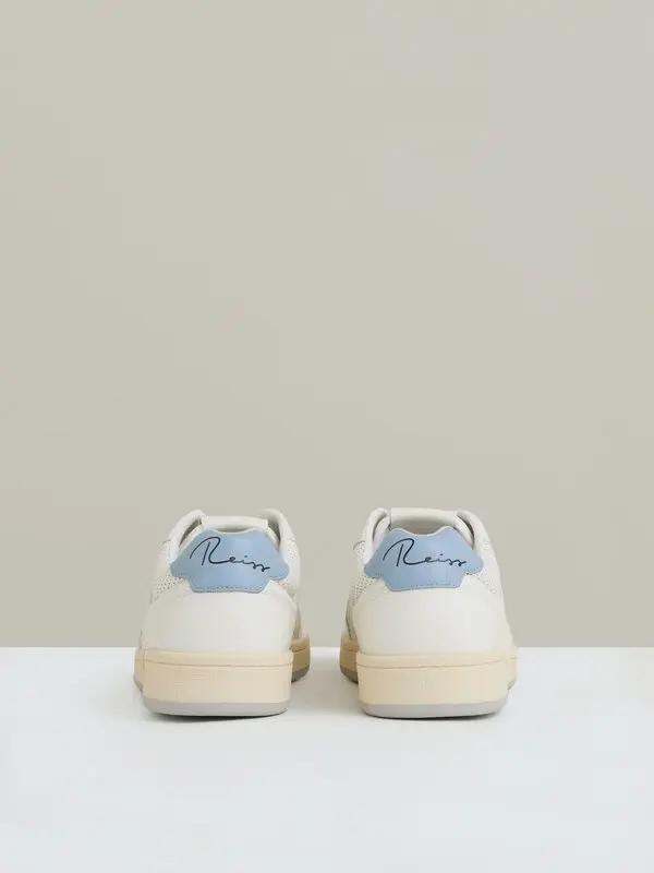 REISS Astor Leather Low Top Trainers - Off White/soft Blue