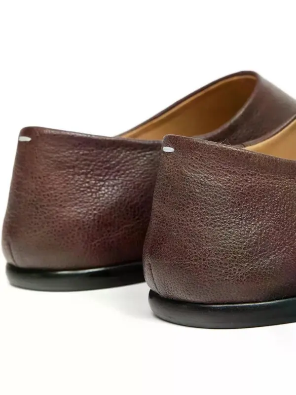 MAISON MARGIELA Tabi Babouche Loafers
