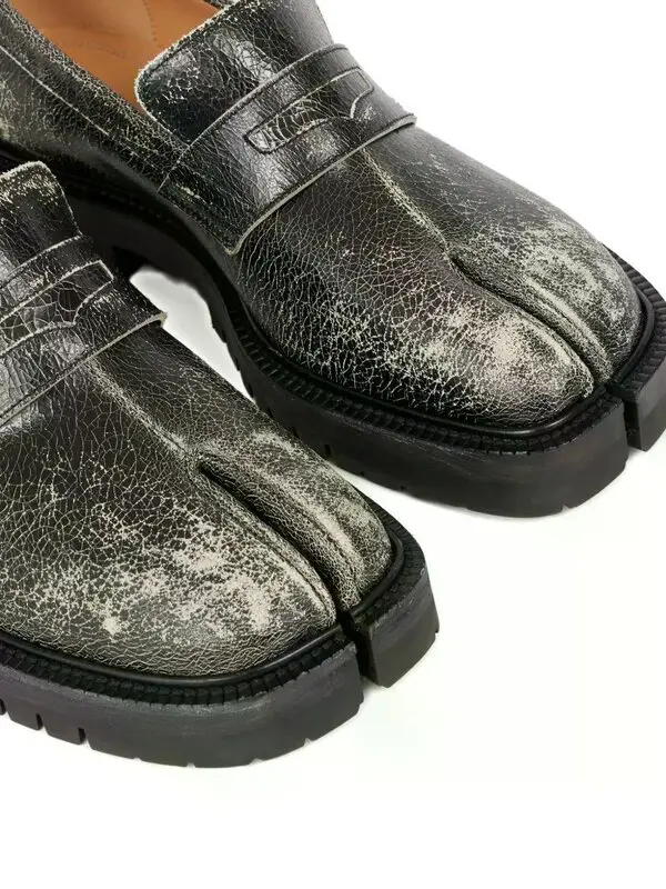 MAISON MARGIELA Tabi Loafers - Black