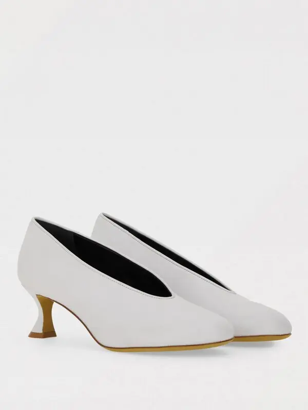 Moschino Leather Pumps - White