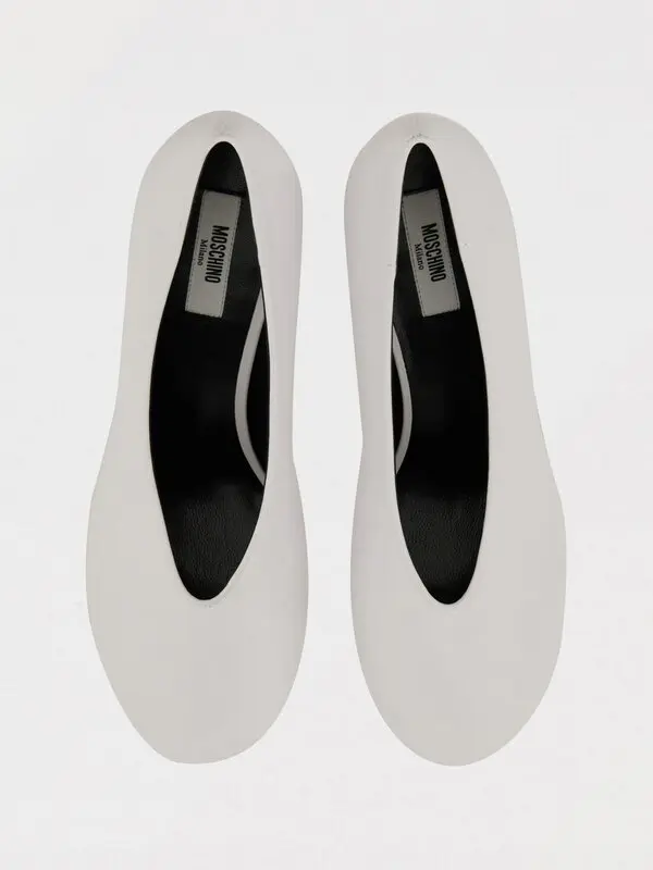 Moschino Leather Pumps - White