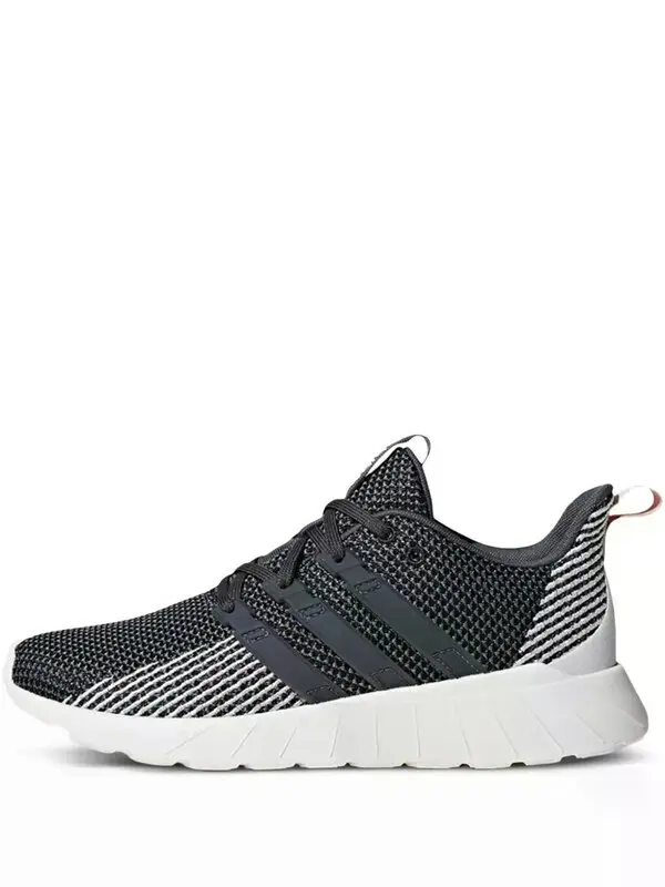 Adidas Questar Flow Sneakers