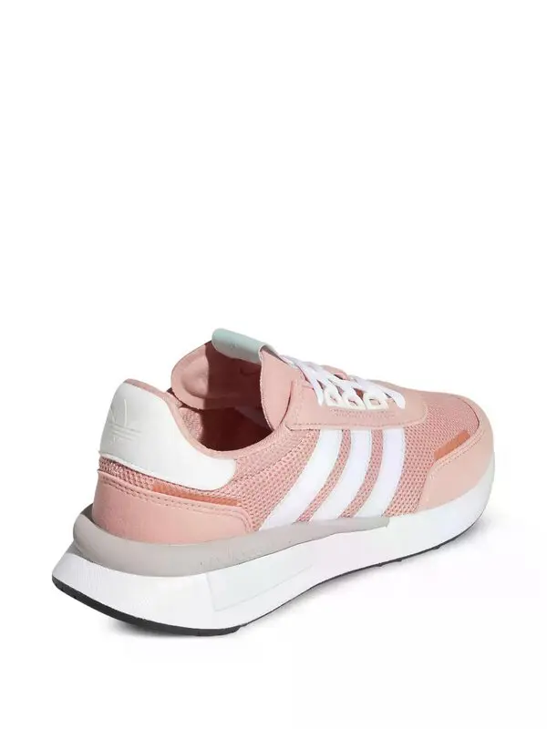 Adidas Retroset Sneakers