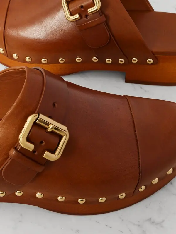 Chloé Jeanette Embellished Leather Clogs - Brown