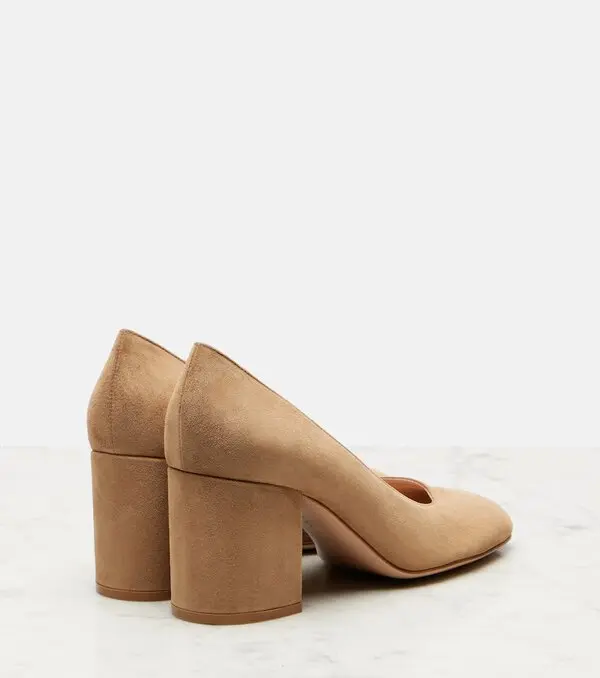 GIANVITO ROSSI Suede Block Heel Pumps - Beige