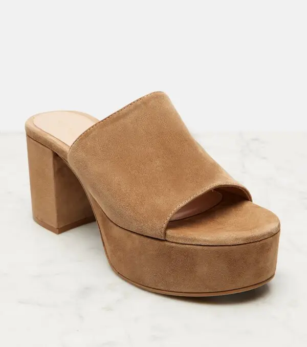 GIANVITO ROSSI Suede Platform Mules - Brown