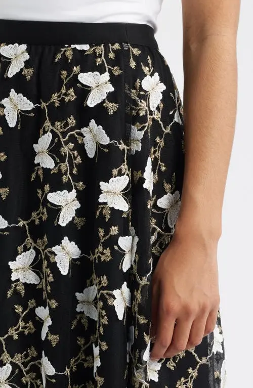 NIKKI LUND Marie Embroidered A-line Skirt