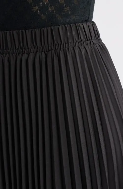 NIKKI LUND Madaleine Pleated Lace Skirt - Black