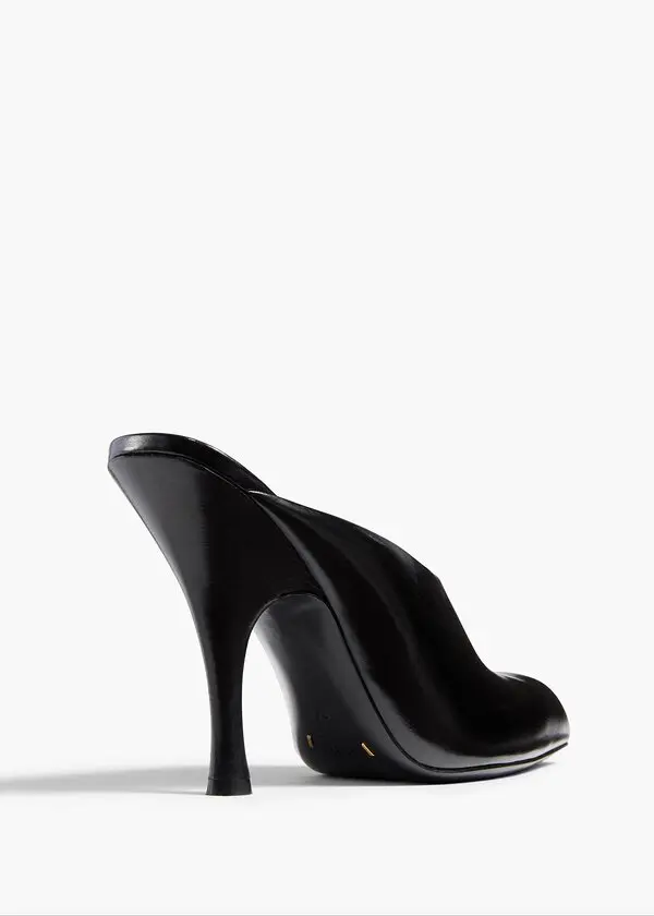 Khaite Colt Mule In Glazed Leather - Black