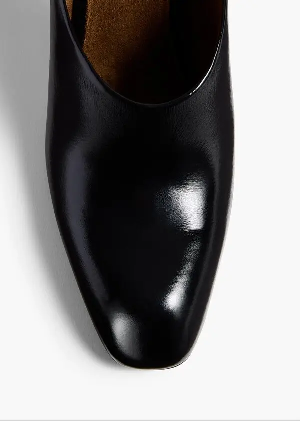 Khaite Colt Mule In Glazed Leather - Black