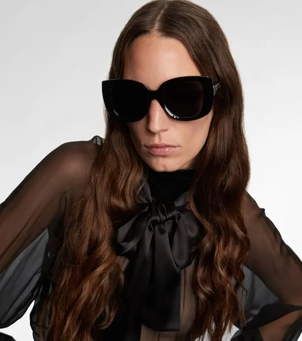 Dolce & Gabbana Dg Cat-eye Sunglasses - Black