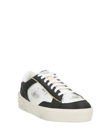 STRYPE Leather Low-top Sneakers
