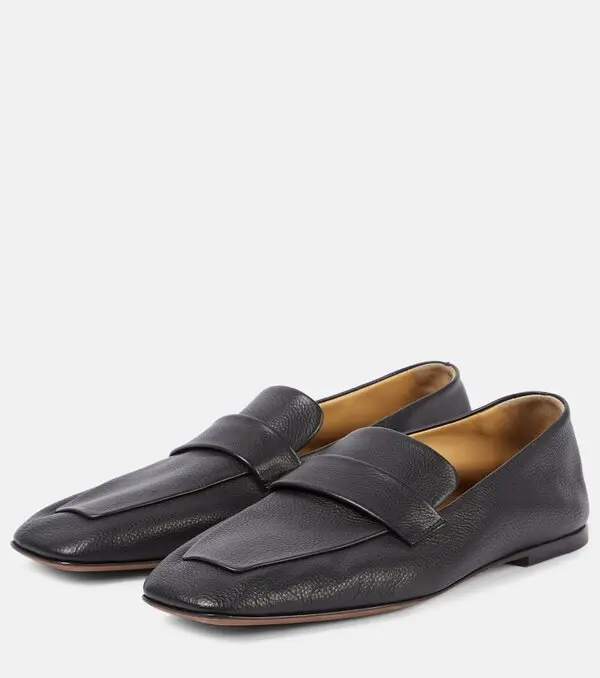 THE ROW Square Toe Leather Loafers - Black