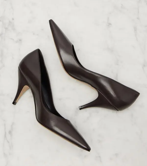 THE ROW Liisa 80 Leather Pumps - Brown
