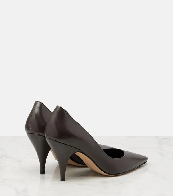 THE ROW Liisa 80 Leather Pumps - Brown