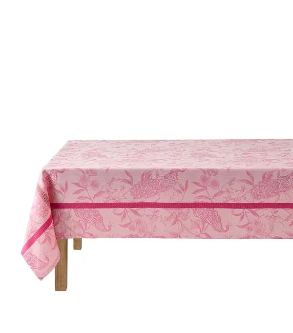 LE JACQUARD FRANÇAIS Linen À L’orangerie Tablecloth - Pink