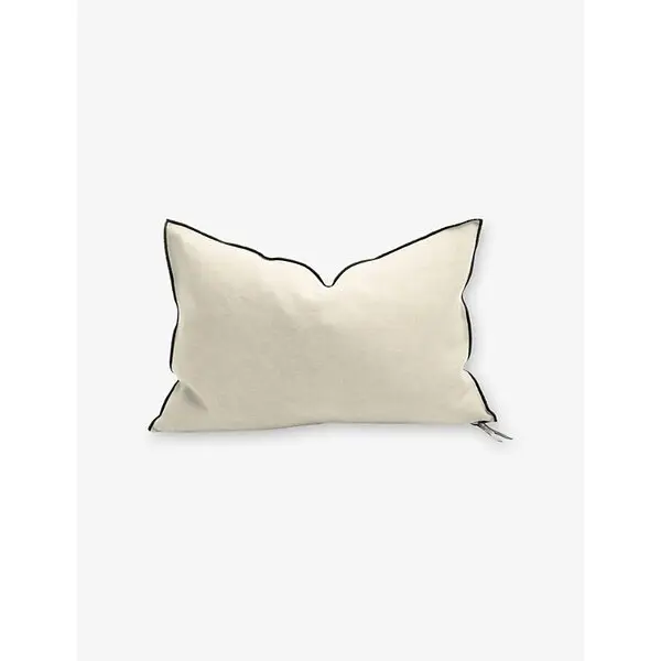 MAISON DE VACANCES Stonewashed Linen Cushion 40cm X 60cm - Creme